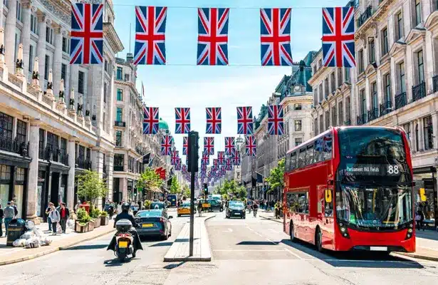 Cheap Movers in London | Enjoy a Quick Move